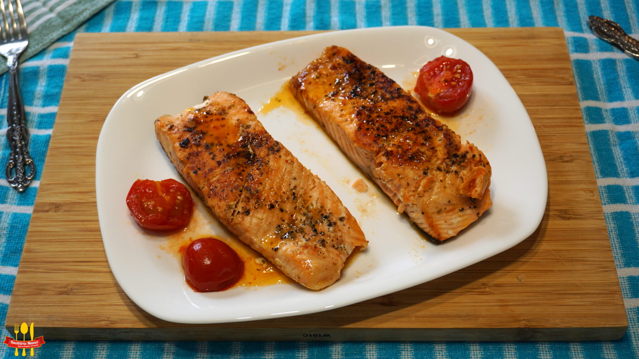 Somon la Tigaie cu Roșii - Bucătăria Mamei